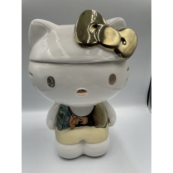Sanrio | Kitchen | New Gold Bow Hello Kitty Full Body Sculpted 3d ...